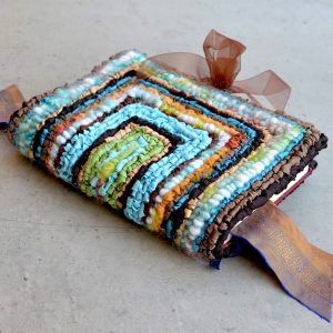Creating Great Locker Hooked Gifts - Color Crazy